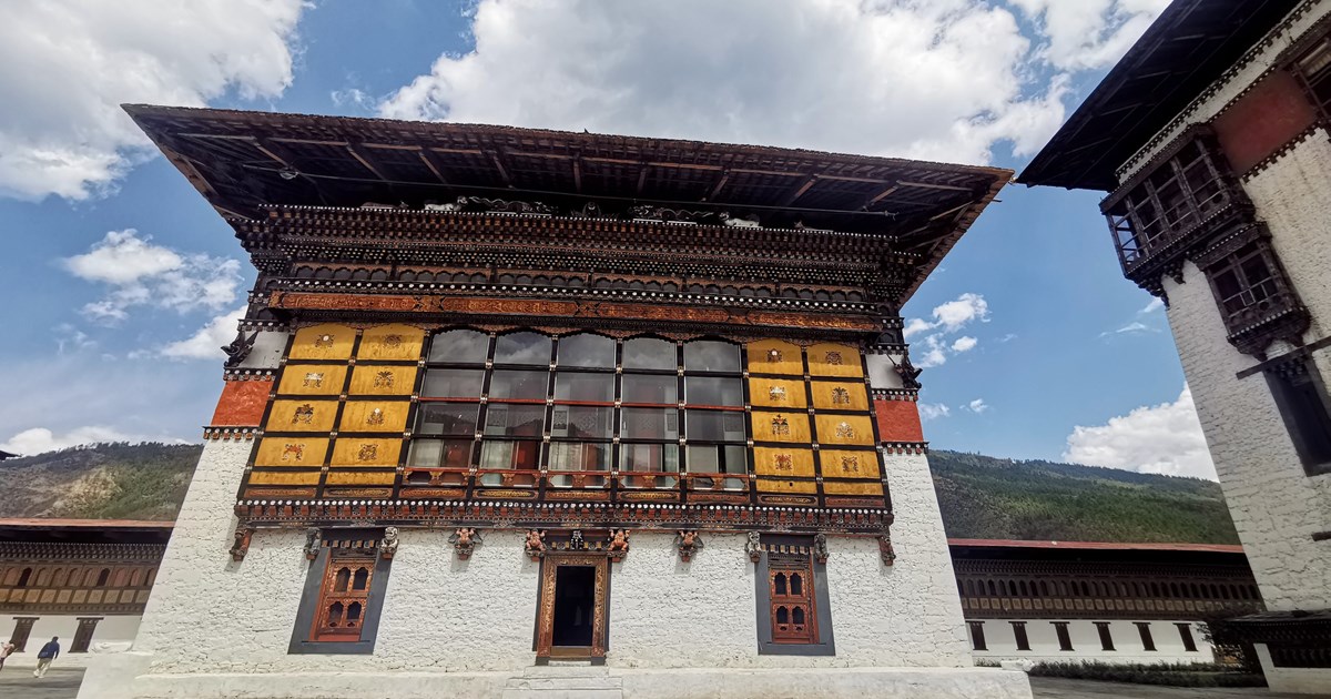 Tashichho Dzong: Bhutan’s Fortress of Governance and Monastic Life